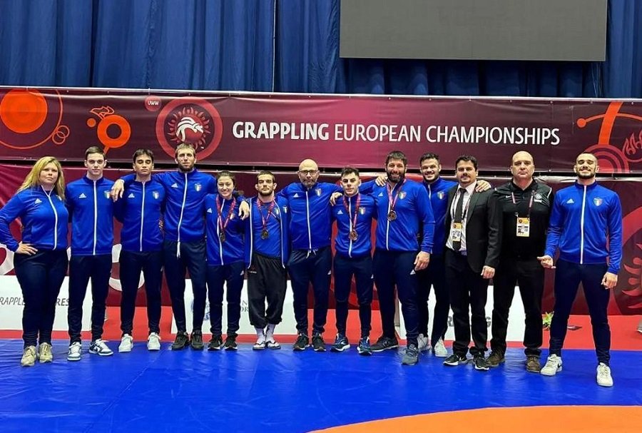Europei UWW di grappling, due medaglie d'oro per Alessio Sacchetti