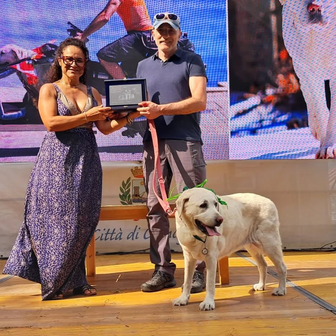 A Zack e Zeus il premio Fedeltà del cane di San Rocco di Camogli